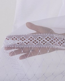 Záclona voálová jednoduchá s řasící páskou barva bílá látka poloprůhledná, pletený vzor, vzorované