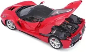 Bburago RACE+PLAY Ferrari LaFerrari červená / 1:24 / od 3 let