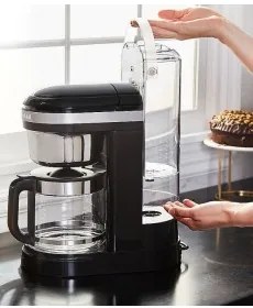 KitchenAid Překapávací kávovar 5KCM1209EAC mandlová