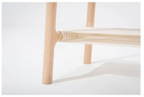 Odkládací stolek z masivního dubového dřeva Gazzda Fawn