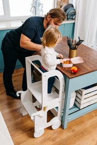 Učící věž 2v1 Trolley by Toddler in Family bílá
