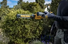 DeWalt Aku nůžky na živý plot / Nůžky na živý plot / 55 cm / 18V / bez
