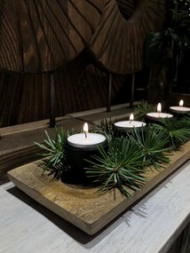 Dřevěný svícen na vysoké svíčky
