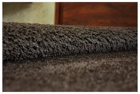 Luxusní kusový koberec Shaggy Azra hnědý 180x270cm