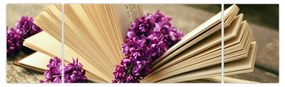 Obbraz knihy a fialové květiny (170x50 cm)
