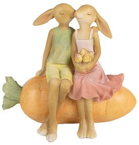 Dekorace králičí pár sedící na mrkvičce - 17*10*15 cm