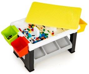 Stůl na hraní se stohovacími bloky pro děti