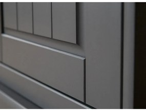 Massive home | Belluno Elegante grafitová úzká vitrína z masivu s dubovou deskou