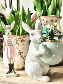 Dekorace zaječí žena v růžové uniformě a vajíčkem - 7*6*23 cm