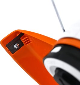 Elektrická strunová sekačka STIHL FSE 52