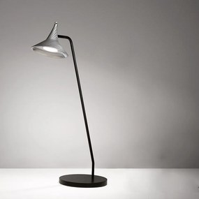 Artemide Unterlinden, hliníková stolní lampa s texturou dřeva, 9W LED 3000K, výška 51,6cm