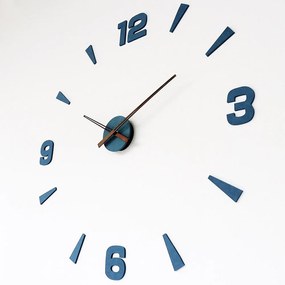 Modré luxusní dřevěné nalepovací hodiny na zeď MPM Apex I - E01.3871.30