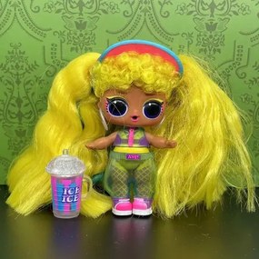 L.O.L. Surprise Doll exkluzivní panenky s příslušenstvím - 1 ks Barva: Černá