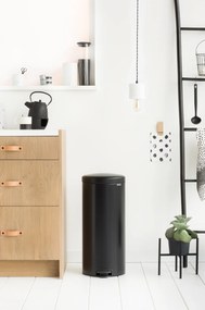 Brabantia Pedálový koš NewIcon 30L matná černá