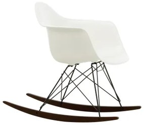 Eames Plastic Armchair RAR černě lakovaná bílá tmavý javor Vitra