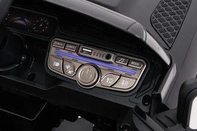 Elektrické autíčko Land Rover Defender černé