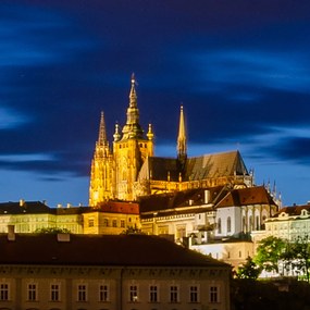 Malvis ® Tapeta noční Pražský hrad Vel. (šířka x výška): 504 x 310 cm