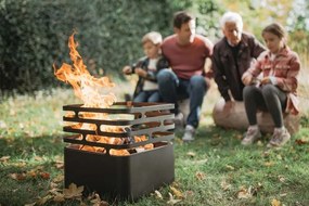 Höfats Stylové ohniště a gril CUBE na dřevo Varianta: Ohniště - corten