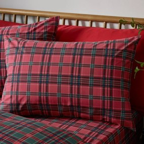 Červené/tmavě zelené povlečení na dvoulůžko 230x220 cm Tartan Check – Catherine Lansfield
