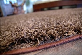 Kusový koberec SHAGGY Izebelie 5cm hnědý