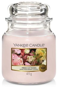 Yankee Candle - vonná svíčka Fresh Cut Roses (Čerstvě nařezané růže) 411g