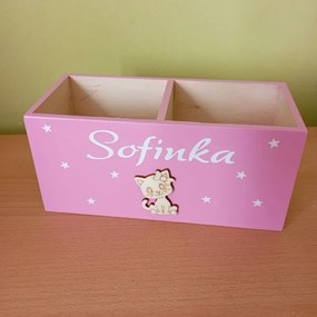 Dřevěný pastelkovník se jménem a kočičkou - růžový