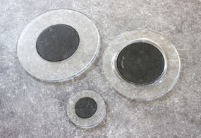 Kulatý servírovací tác čirý se šedým středem Průměr: 27cm