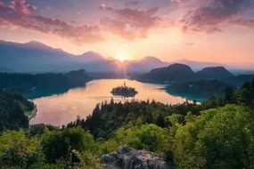 Ravensburger Jezero Bled Slovinsko / 3000 dílků / od 14 let