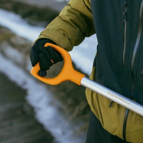 Hrablo na sníh Fiskars Plus™ 1062828