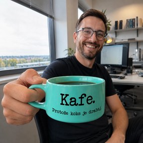 Ahome CZ Hrnek makronka - Kafe. Protože koks je drahej. Vyberte barvu: Růžová