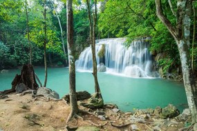 DIMEX | Samolepicí vliesová fototapeta na zeď Erawan Falls, Thajsko MA-5-3172 | 375 x 250 cm | zelená, bílá, hnědá
