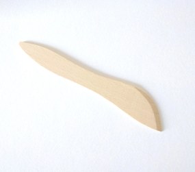 Roztírací nožík z bukového dřeva II.