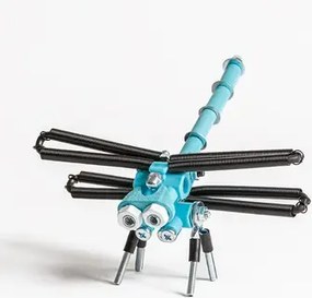 The OffBits stavebnice DragonFlyBit
