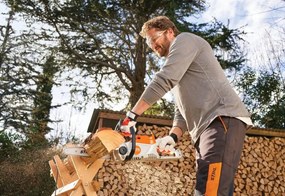 Aku řetězová pila STIHL MSA 70 C-B SET (AK 30 S+AL 101)
