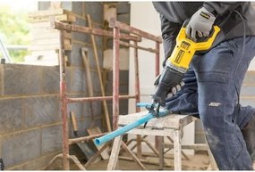 Mečová pila Stanley FATMAX® FME360-QS, 900 W