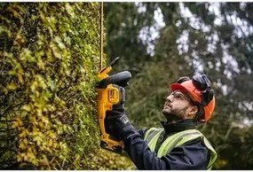 DEWALT DCMHT563P1 / Aku nůžky na živý plot / 55cm / 18V / 5.0 Ah