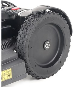 Robotická sekačka TECHline NEXTTECH DX6 4WD HRTK
