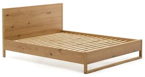Dvoulůžková postel z dubového dřeva s roštem 180x200 cm v přírodní barvě Alguema – Kave Home