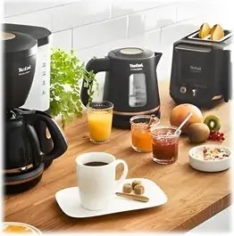 Tefal KI533811 černá / Rychlovarná konvice / 2400 W / plastová