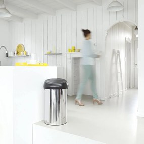 Brabantia Koš Touch Bin 60L lesklá ocel/černé víko