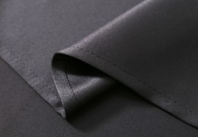 Černý závěs OXFORD 140x250 cm Zavěšení: Kovové kroužky