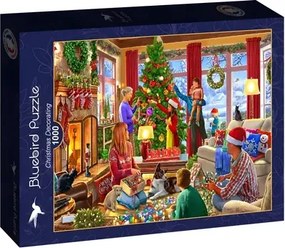 BLUEBIRD Puzzle Zdobení vánočního stromečku / 1000 dílků / 69 x 47,8 c