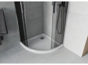 Mexen Rio, čtvrtkruhový sprchový kout s posuvnými dveřmi 90 x 90 cm, 5mm šedé sklo, chromový profil + bílá sprchová vanička, 863-090-090-01-40-4110