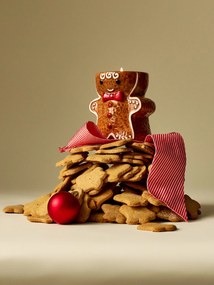 Sinsay - Vánoční vonná svíčka ve tvaru perníčku Gingerbread Cookies - béžová