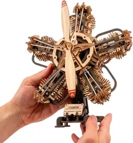 UGEARS 3D dřevěné mechanické puzzle Letecký motor R-5 / 470 dílků