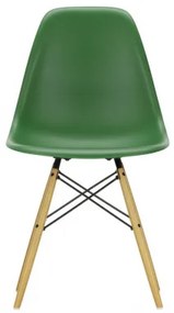 Eames Plastic Chair DSW javor zelená bílé na koberec Vitra