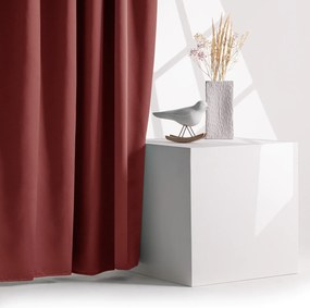 Závěs AmeliaHome Blackout s průchodkami 140x245 cm růžové víno