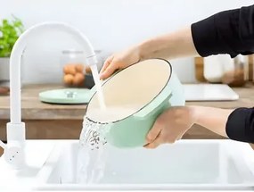 KITCHENAID Litinový kastrol s poklicí světle zelená 22 cm / 3,3 l / li
