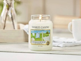 Yankee Candle – votivní svíčka Clean Cotton (Čistá bavlna), 49 g