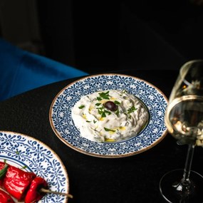 Bílý/modrý dezertní porcelánový talíř ø 21 cm Azul – BonBistro